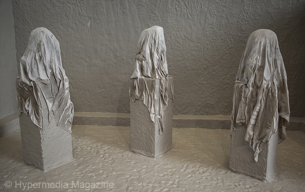 Deborah Castillo: profunda Profunda - Ray Veiro